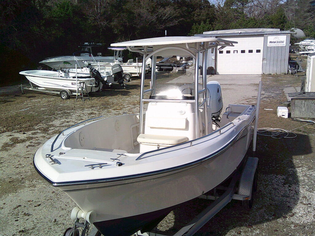 20ft Grady White 209 Escape 2000 / New 2025 200HP Suzuki / 2007 Trailer ...